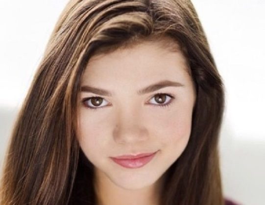 Alisha Newton Height, Weight, Age, Bio, Family, Net worth, Wiki & Facts