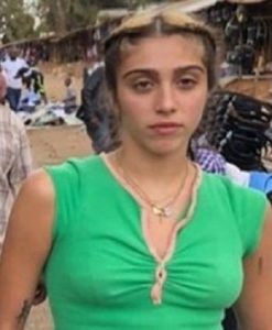 Lourdes Leon Height, Age, Boyfriend, Biography, Family, Affairs & More