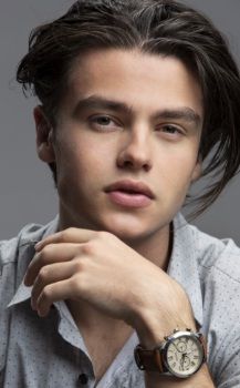 Felix Mallard Height, Age, Girlfriend, Family, Biography & More