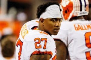 CJ Fuller Wiki, Age, Wife, Height, Family, Biography, Death Cause, More