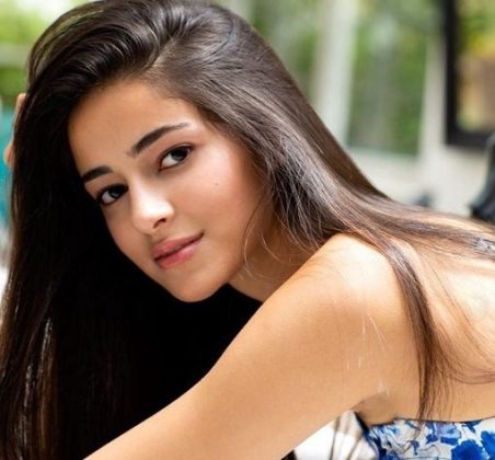 Ananya Pandey Height, Weight, Age, Boyfriend, Biography, Family