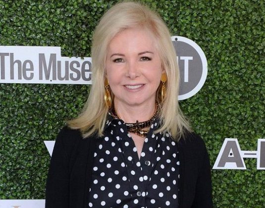 Hilary Geary Wiki (Wilbur Ross’ Wife) Age, Biography, Family, Kids, More