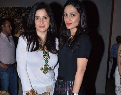 Maheep Sandhu Wiki, Age, Bio (Sanjay Kapoor Wife) Family, Kids, Facts