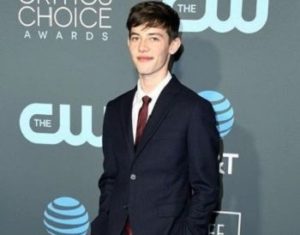 Griffin Gluck Height, Weight, Age, Girlfriend, Biography, Family, Facts