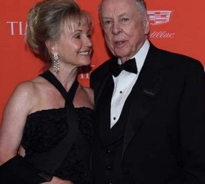 Toni Chapman Brinker - Bio, Age, Facts of T. Boone Pickens' Wife