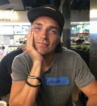 Dean Unglert (Bachelor) Wiki, Age, Height, Weight, Bio & Family