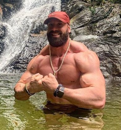 Bradley Martyn Height, Weight, Age, Net worth, Biography & More