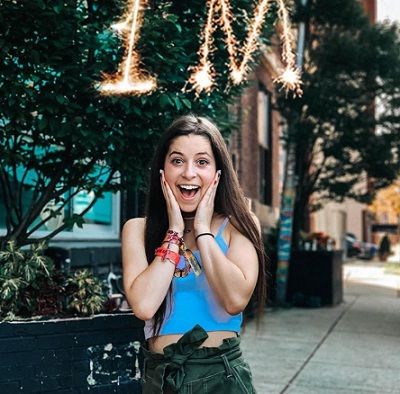 Ashley Newman Height, Weight, Age, Boyfriend, Bio, Family, Wiki