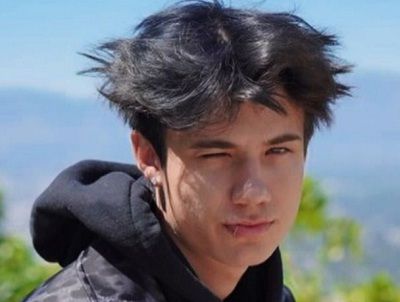 Jaden Hossler Height, Weight, Age, Girlfriend, Biography, Family