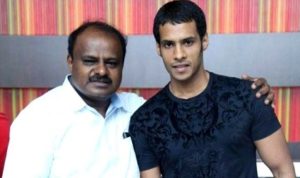 Nikhil Kumaraswamy Height, Weight, Age, Wife, Biography, Family