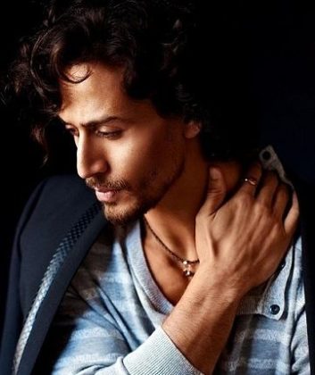Tiger Shroff Height, Weight, Age, Girlfriend, Biography, Family