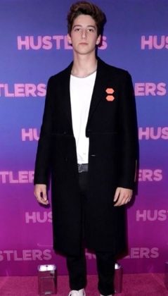 Milo Manheim Height, Weight, Age, Girlfriend, Biography, Affairs & More