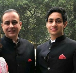 Agastya Nanda Height, Weight, Age, Biography, Family & More