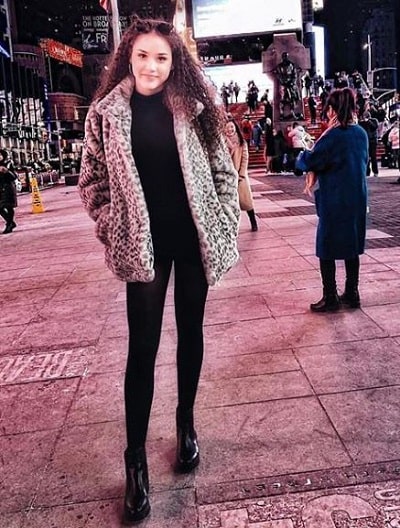 Gracie Haschak Height, Weight, Age, Boyfriend, Biography & More