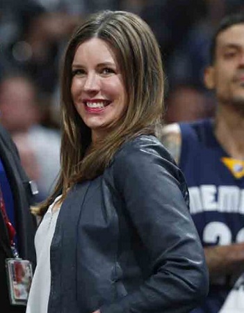 Ashley Thompson: Wiki, Age (Peyton Manning Wife) Bio, Kids & Family