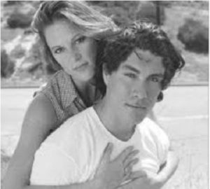 Eliza Hutton Wiki (Brandon Lee's Fianceé) Age, Biography, Affairs & More