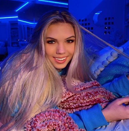 Caroline Gregory Wiki, Height, Age, Boyfriend, Family, Biography & More