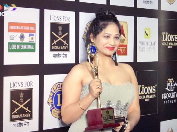 Renu Sharma (Singer) Wiki, Age, Husband, Net worth, Family, Biography ...