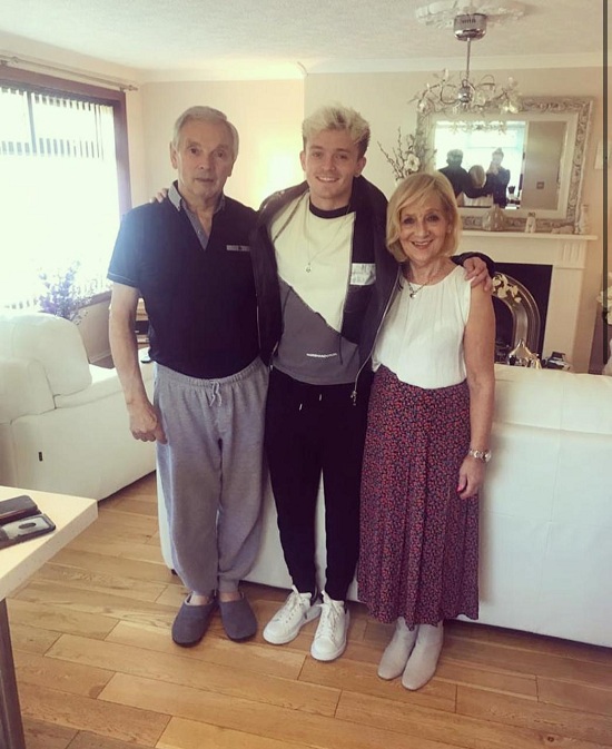 Connor Ball: Age, Height, Girlfriend, Net worth, Family, Biography & More