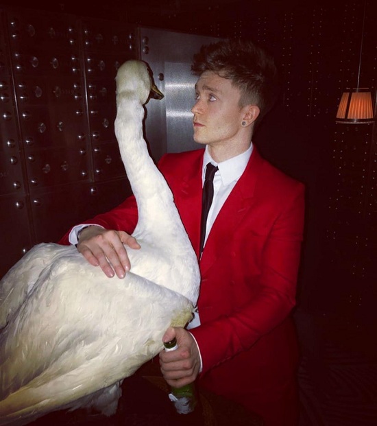 Connor Ball: Age, Height, Girlfriend, Net worth, Family, Biography & More