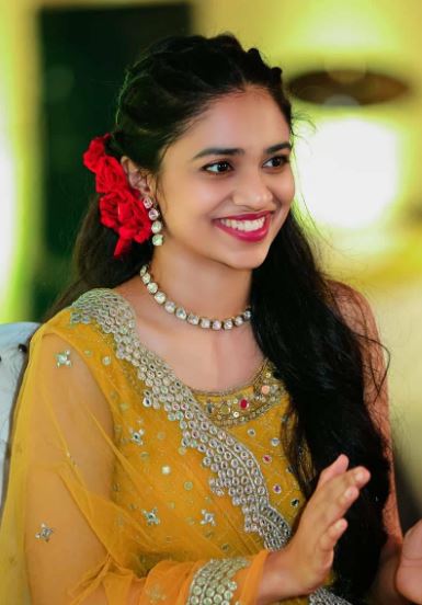 Meenakshi Dileep Wiki, Age, Height, Boyfriend, Family, Biography & More
