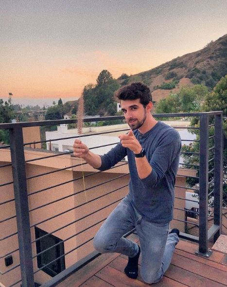 Daniel Gizmo (YouTuber) Wiki | Height, Age, Girlfriend, Family, Bio & More