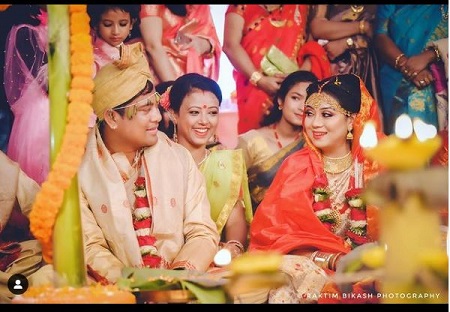 Neel Akash (Singer Sanjay Das) Wiki | Age, Wife, Family, Biography & More