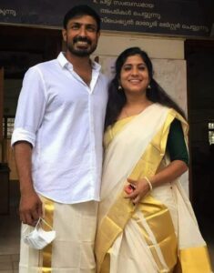 Chinnu Kuruvila Wiki, Age, Husband, Children, Family, Caste, Biography ...