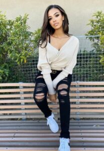 Miya Houston: Age, Height, Net Worth, Wiki, Bio, Husband, Kids, Family ...