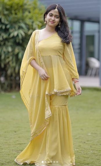 Saloni Singh (Saloniyaapa) Wiki, Height, Birthday, Boyfriend, Parents ...