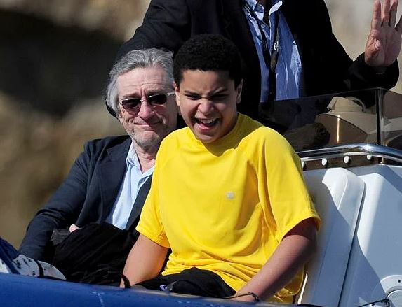 Elliot De Niro Wiki, Age, Wife, Parents, Disability, Special Needs, Net ...