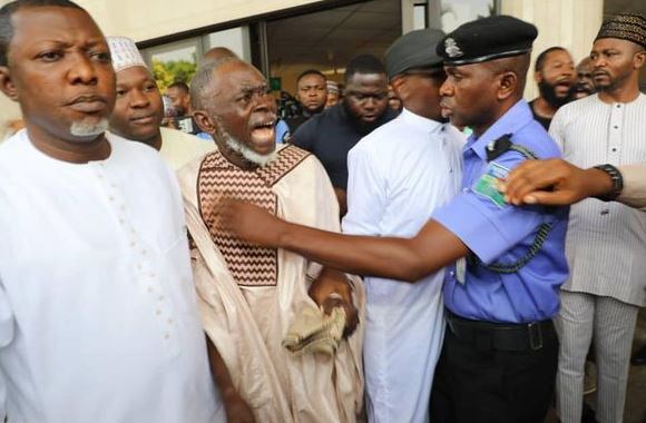 Lamidi Apapa Biography, Wiki, Wife, Children, Family, Net Worth, Age ...