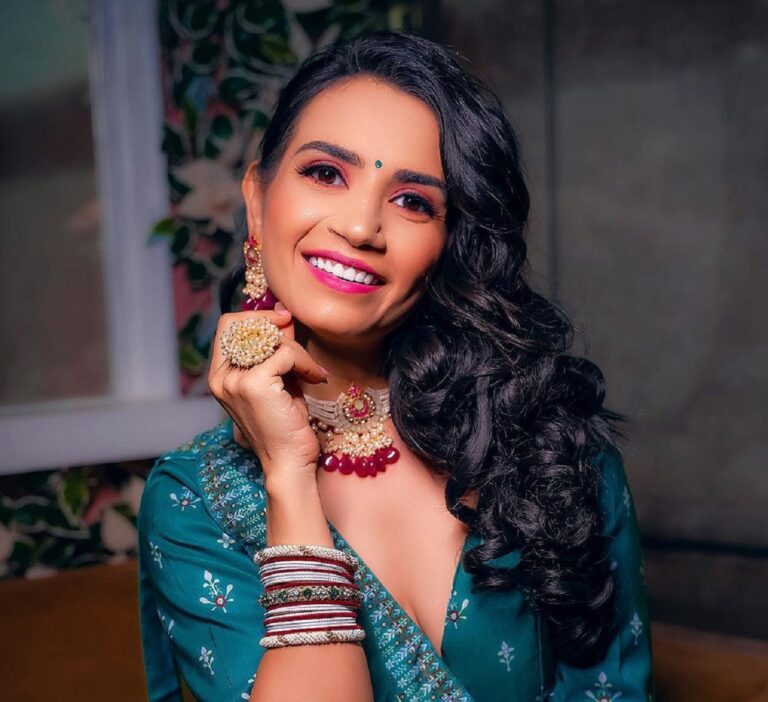 Priya Ahuja Rajda (Actress) Wiki, Biography, Age, Husband, Family ...