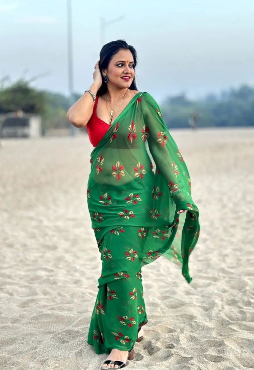 Who is Priya Gamre? Biography, Wiki, Age, Husband, Family, Net Worth ...