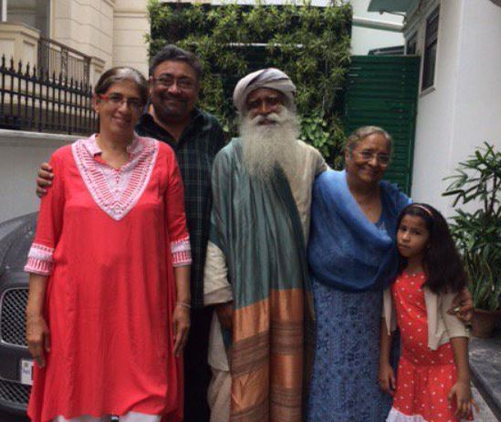 Rajiv Luthra (Lawyer) Wiki, Age, Wife, Net Worth, Family, Education ...