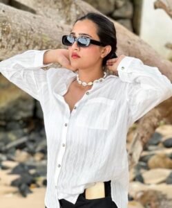 Riya Mavi Biography, Wiki, Age, Height, Net Worth, Boyfriend, Parents ...
