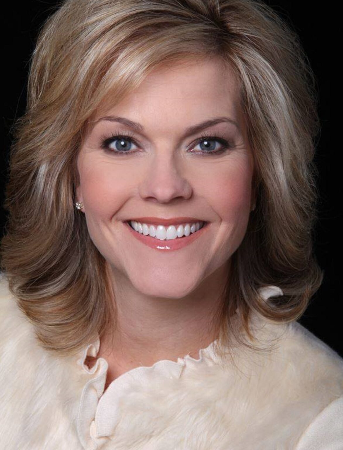 Tracy McCool Age, Wiki, Husband, Net Worth, Family, Education ...