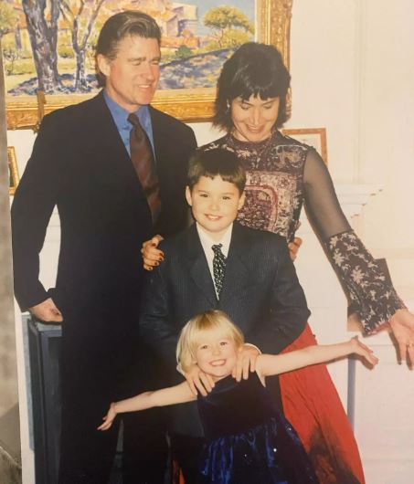 Pam Van Sant Wiki (Treat Williams' Wife), Age, Family, Kids, Net Worth ...