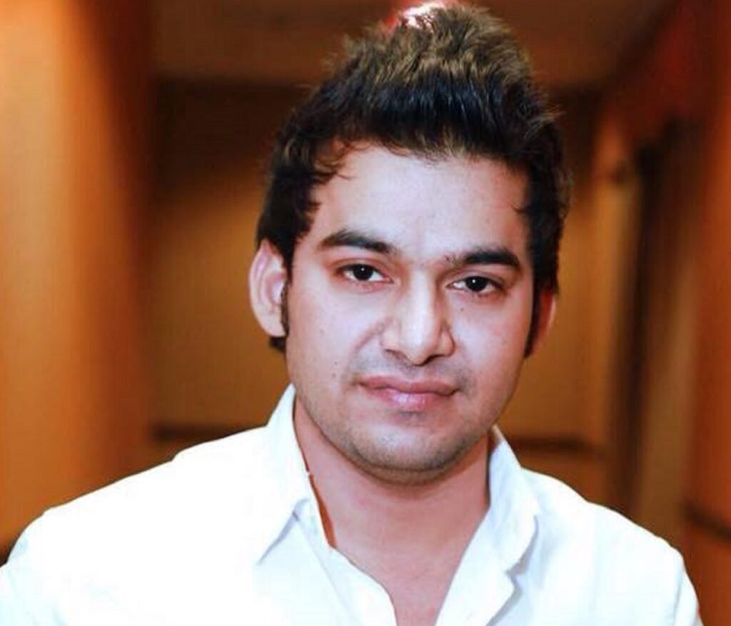 Asad Abbas (Pakistani Singer) Wiki, Biography, Age, Wife, Parents ...