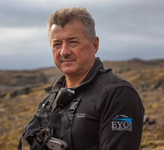 Rob McCallum (EYOS) Wiki, Biography, Age, Wife, Children, Net Worth ...