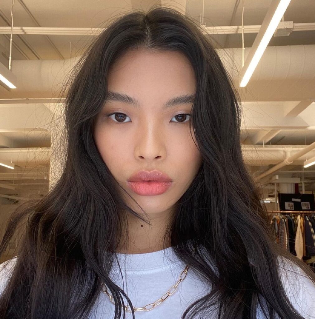 Thet Thinn (Model) Wiki, Biography, Age, Height, Boyfriend, Parents ...
