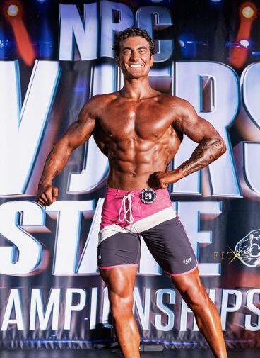 Jesse James West Age, Height, Weight, Biography, Wiki, Workout, Family ...