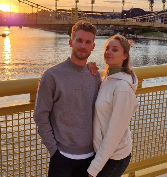 Lynn van der Sar Age, Wiki, Parents, Siblings, Boyfriend, Height, Net ...