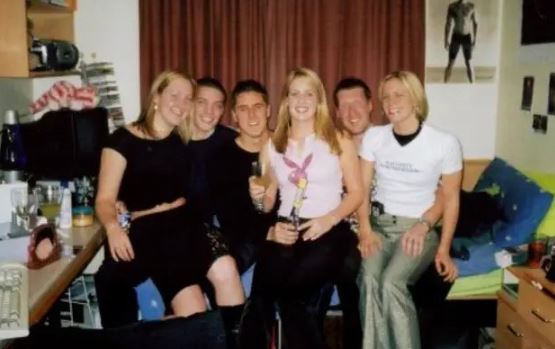 Helen Smart (Swimmer) Wiki, Age, Husband, Daughter, Parents, Height ...