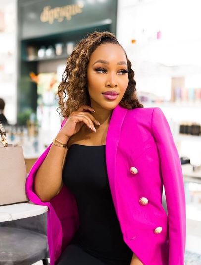 Mrs Mops (Mpumi Mophatlane) Husband, Age, Biography, Wiki, Family, Net ...