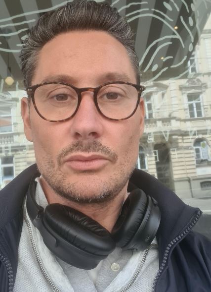 Simon Carlyle Age, Wiki, Biography, Wife, Death Cause, Net Worth ...