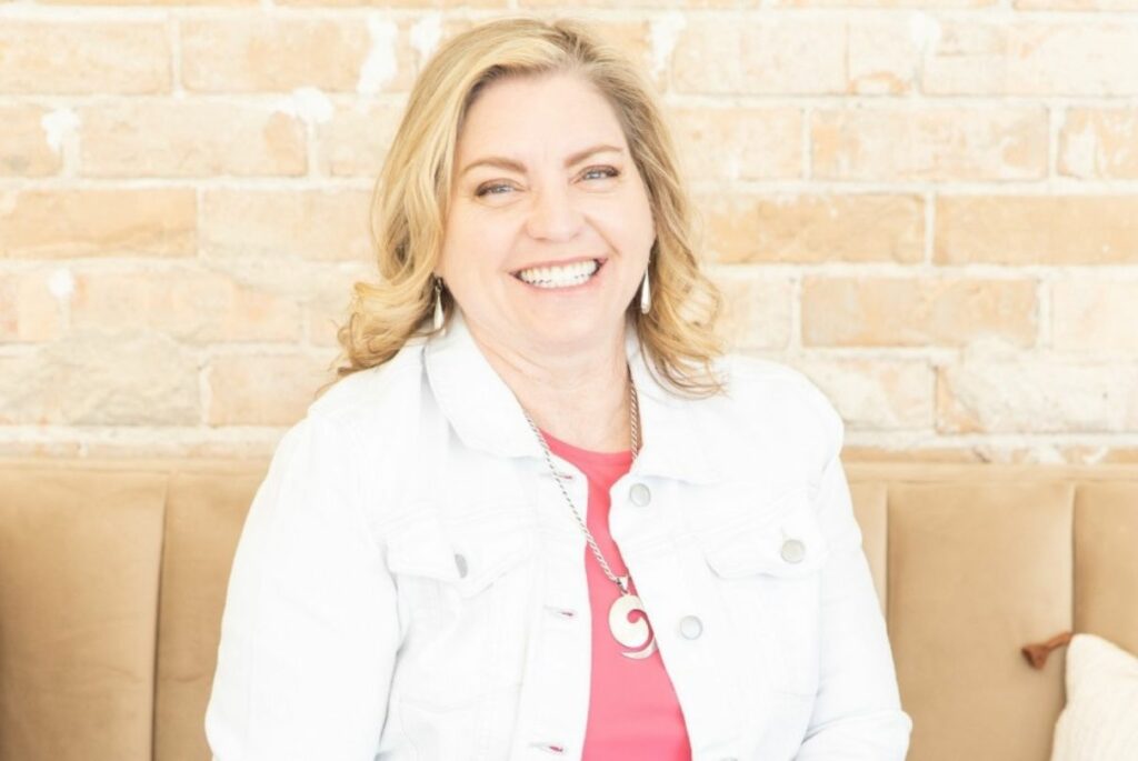 Jodi Hildebrandt Age, Husband, Kids, Parents, Net Worth, WIKI & BIO