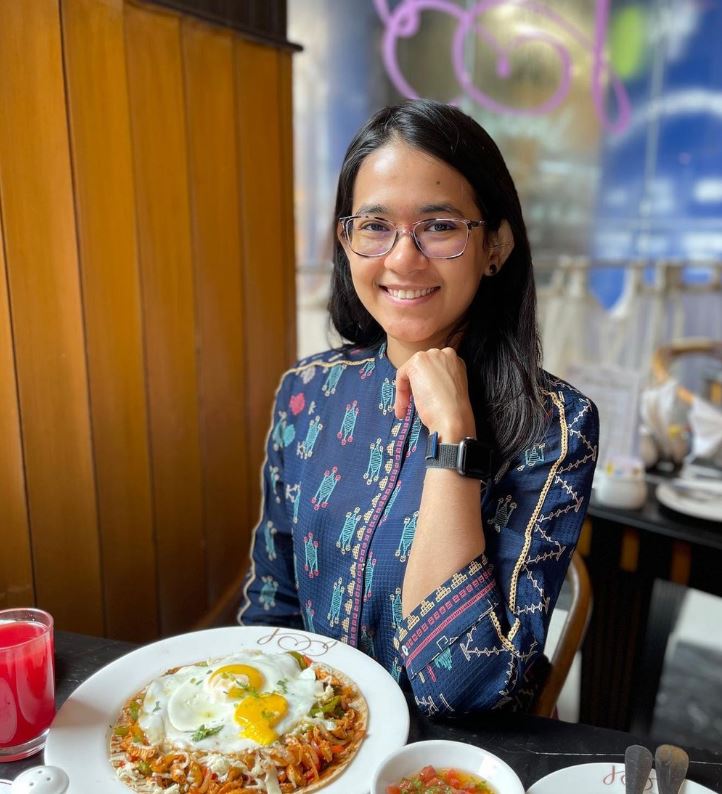 Munzereen Shahid Age, Birthday, Parents, Education, Husband, IELTS, BIO ...