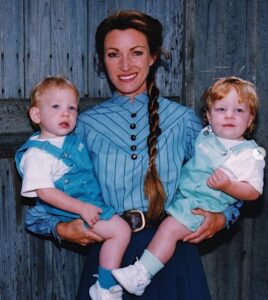 Kristopher Steven Keach (Jane Seymour's Son) Wiki, Age, Wife, Family ...