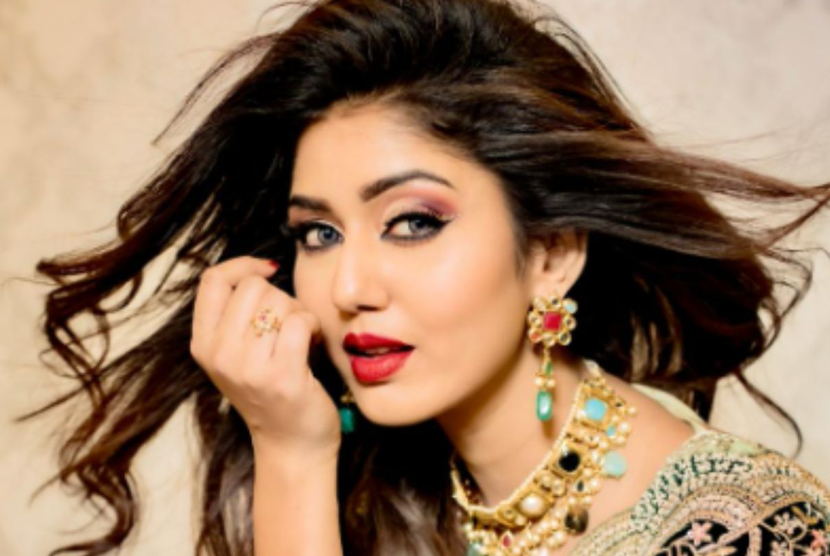 Priyanka Chincholi Wiki, Age, Husband, Height, Family, Caste, Biography ...